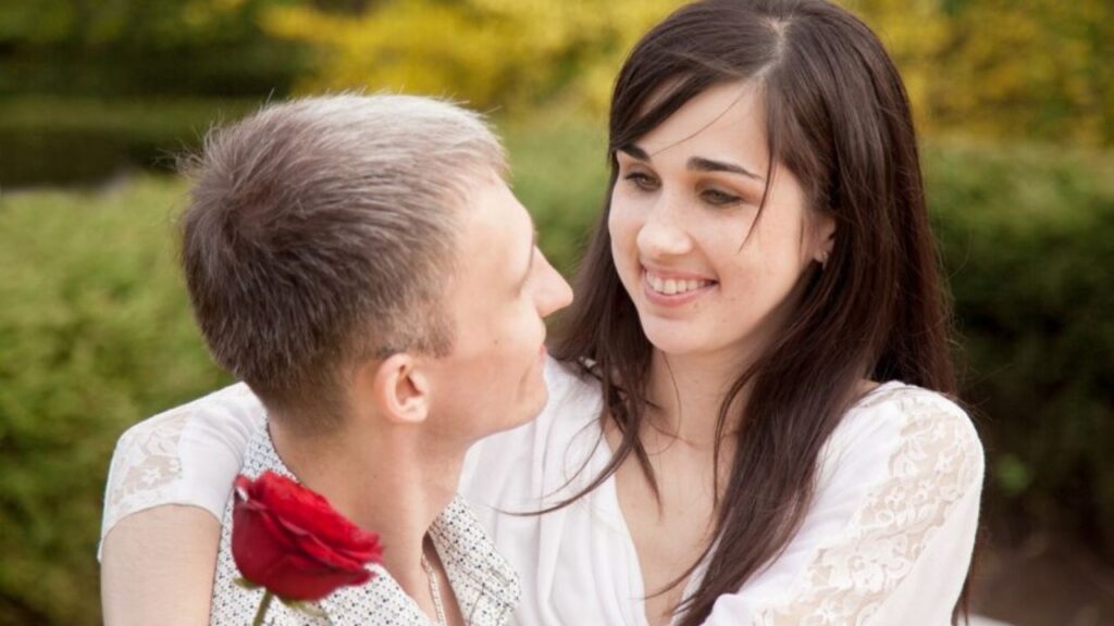 Demi Houdt van Vrouwen Zoenen: Understanding a Beautiful Expression of Love