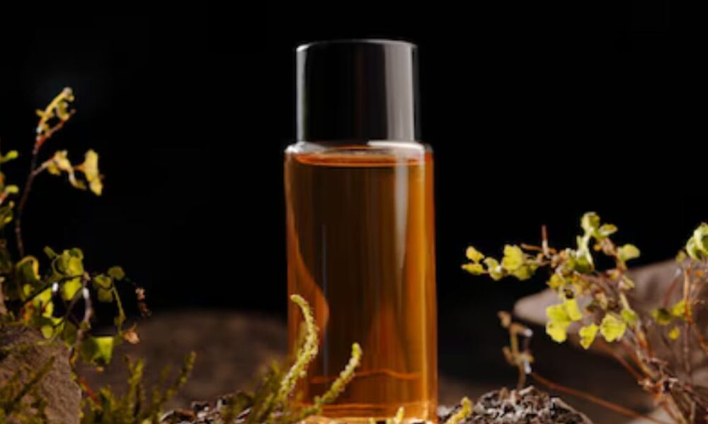 Fragrance Profile: The Magic of Perfume Clinique Aromatics Elixir