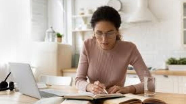 Farsiplex: Exploring the Cultural and Technological Nexus